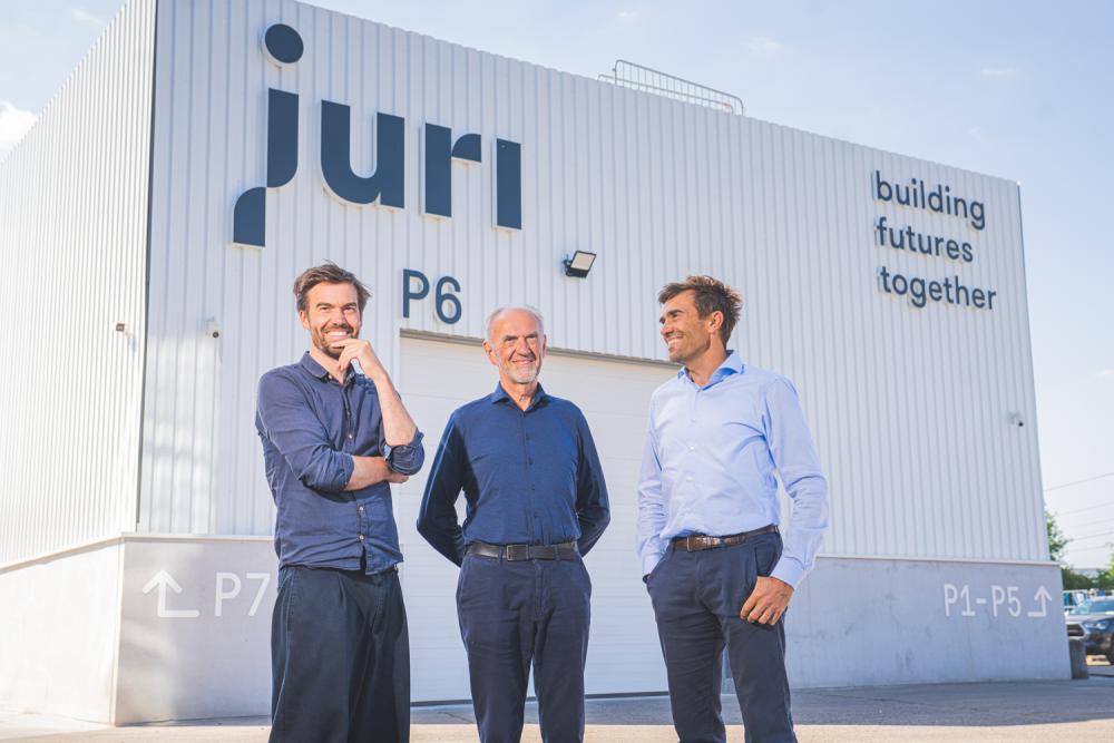 Juri 40 jaar: trots familiebedrijf, specialist in grote bouwprojecten ...